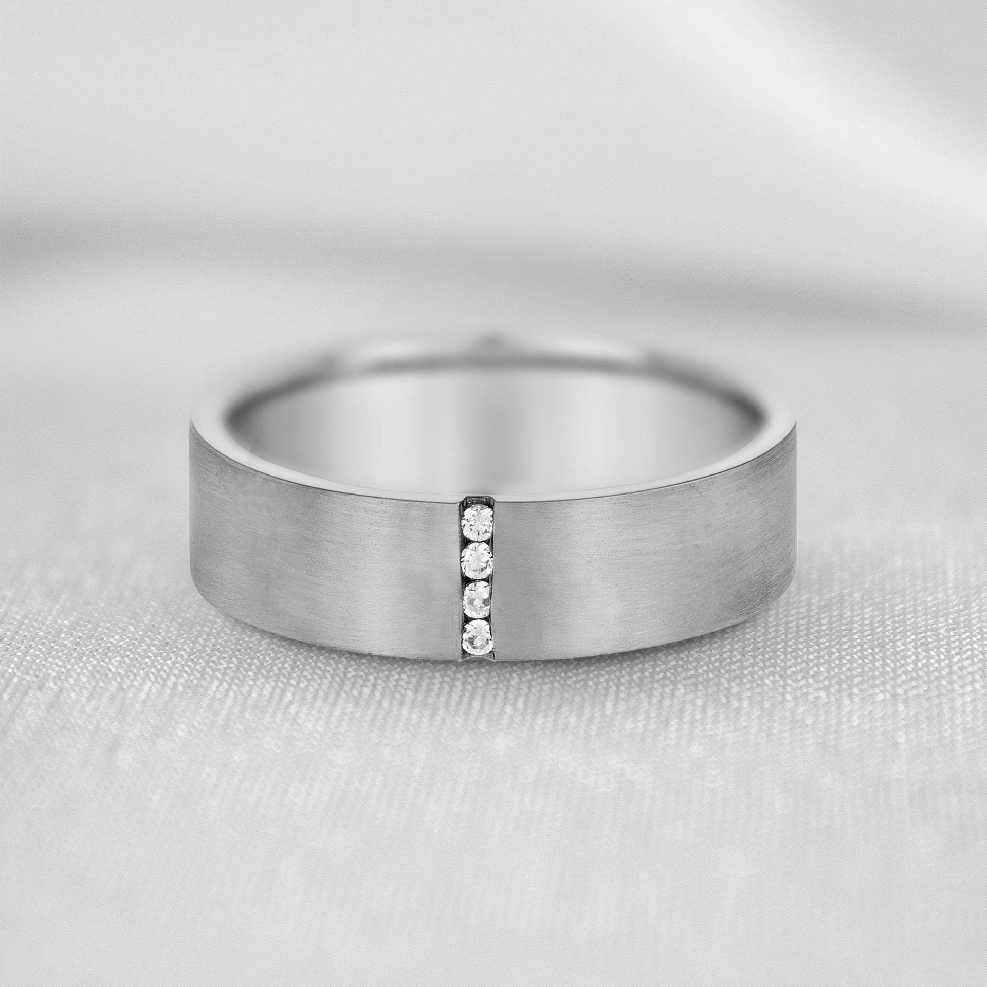 Diamond Wedding Rings | Lisa Robin